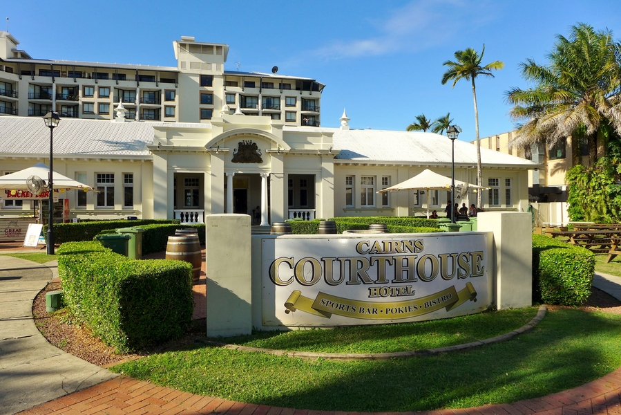 Game on for Cairns council's Courthouse Hotel bid