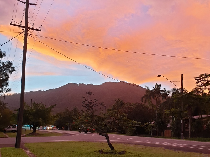 Cairns sunset and phallic cyclone tracking map light up social media