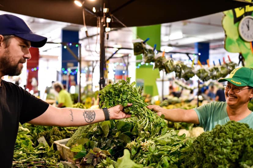 UPDATED LIST: Where to go in Cairns to get local, fresh produce and ...